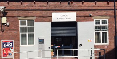 Leeds Commercial Road | Dulux Decorator Centre