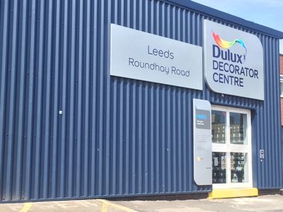Leeds Roundhay Road | Dulux Decorator Centre
